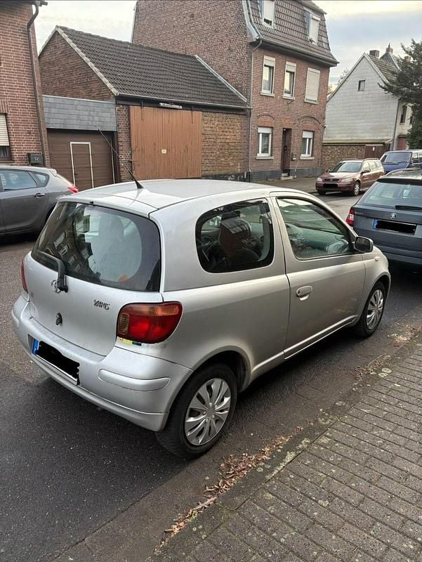 Gebraucht 2005 Toyota Yaris 87 PS Kleinwagen – 50374 Nordrhein ...