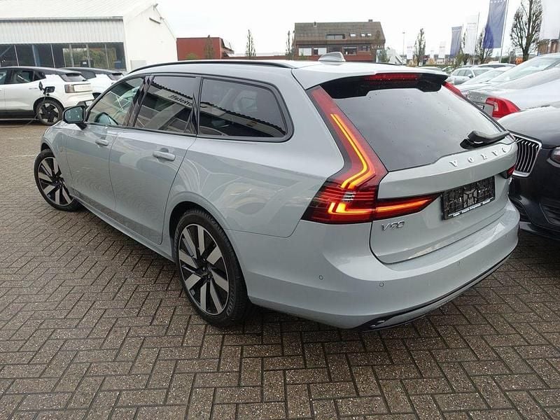 Gebraucht 2025 Volvo V90 Plus 398 PS Kombi – Nordrhein-Westfalen ...