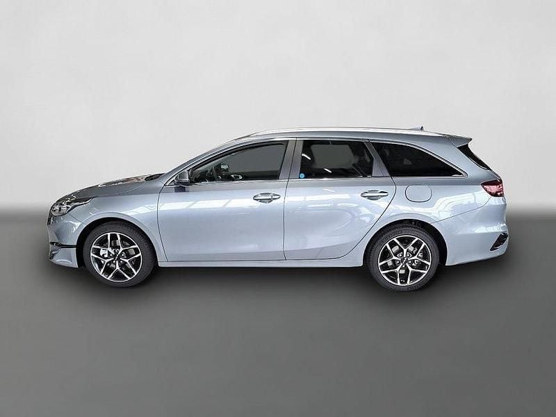 Neu 2025 Kia Ceed Sportswagon Style 140 PS Kombi – 88069 Tettnang ...