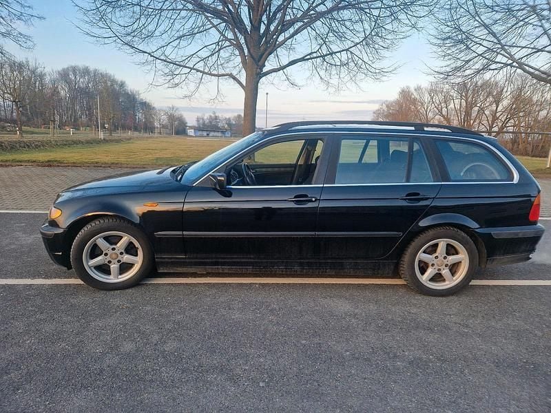 Gebraucht 2004 BMW 325 192 PS Kombi – 97447 Bayern - Gerolzhofen ...