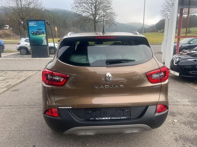 Gebraucht 2016 Renault Kadjar XMOD 131 PS SUV – 78532 Tuttlingen ...