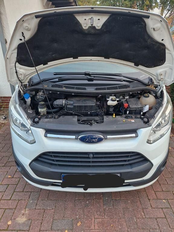 Gebraucht 2016 Ford Transit Custom 131 PS Van / Kleinbus – 27432 ...