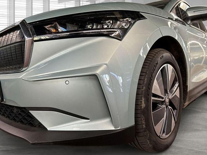 Gebraucht 2021 Skoda Enyaq iV Loft 179 PS SUV – 23758 Oldenburg ...