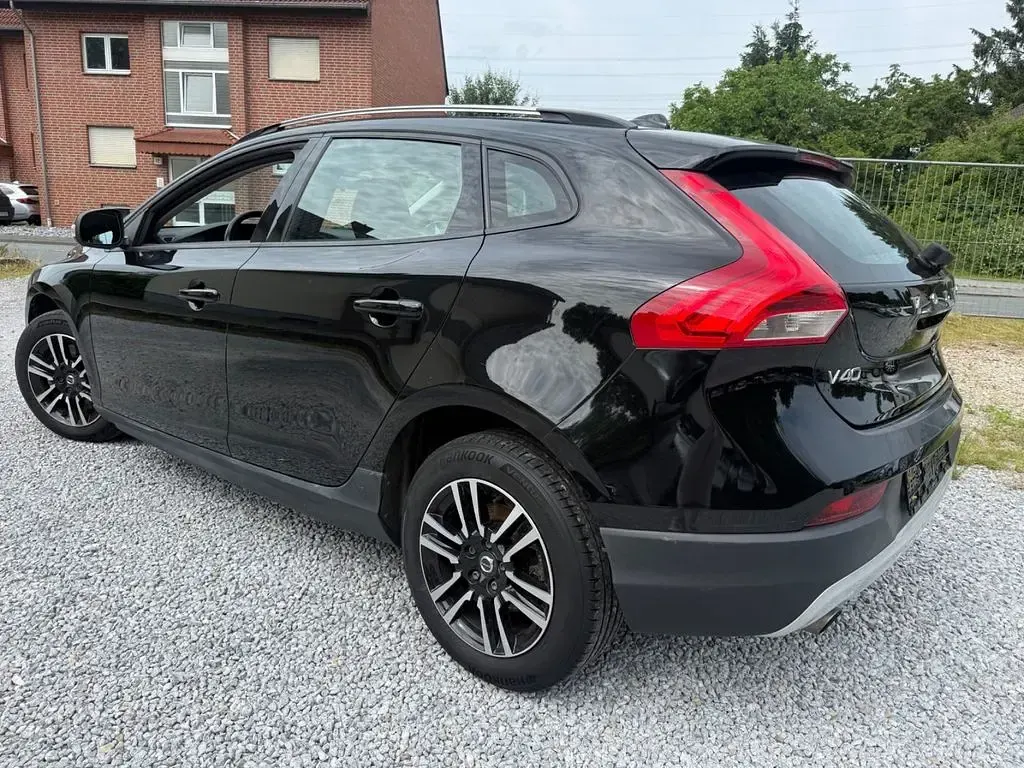 Gebraucht Volvo V40 CC Basis 120 PS (2018) in Nordrhein-Westfalen ...