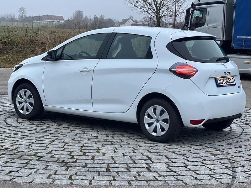 Gebraucht 2021 Renault Zoe Life 69 PS Kleinwagen – Bayern (Händler ...