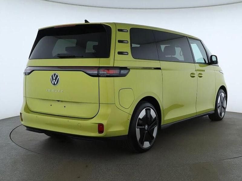Gebraucht 2024 VW ID. Buzz Pro 286 PS Van / Kleinbus – 14770 ...