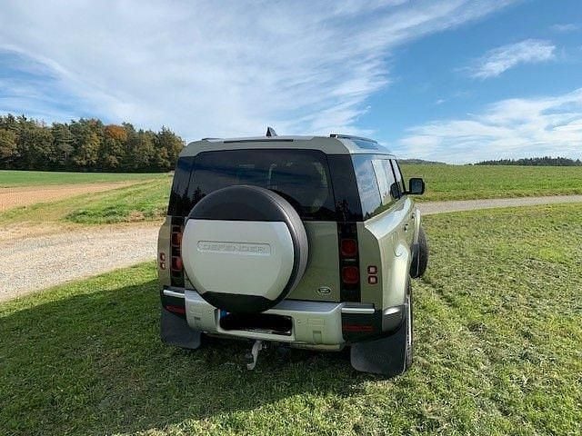 Gebraucht 2021 Land Rover Defender SE 249 PS SUV – 94535 Bayern - Eging ...