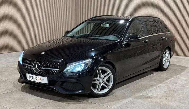 Gebraucht 2015 Mercedes C200 136 PS Limousine – (Händler) – 8.500 ...