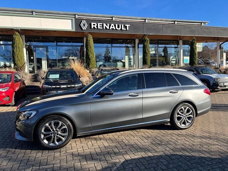 Gebraucht 2017 Mercedes C180 156 PS Kombi – 79323 Ehrenkirchen (Händler ...