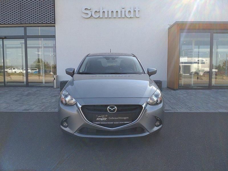 Gebraucht 2016 Mazda 2 Exclusive-Line 90 PS Limousine – Sachsen ...