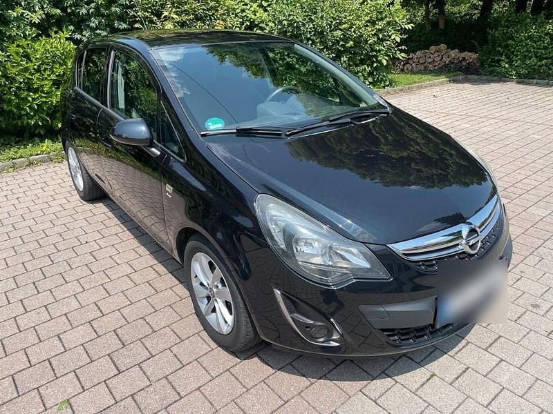 Spannende Opel Corsa 1 4 Bild