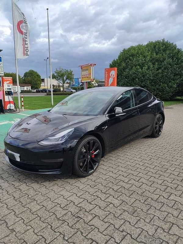 Gebraucht 2020 Tesla Model 3 Performance 500 PS Limousine – 41539 ...