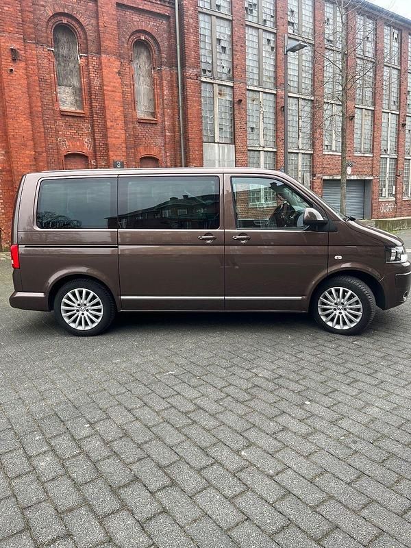 Gebraucht 2010 VW Multivan Highline 179 PS Van – 28779 Bremen (Privat ...