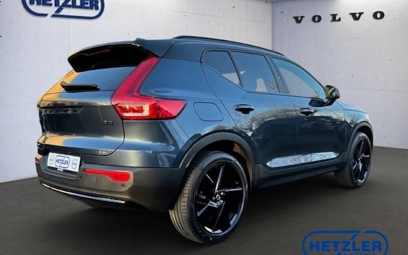 Neu 2026 Volvo XC40 Plus 163 PS SUV – Hessen (Händler) – 53.720 ...
