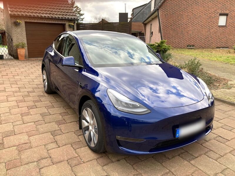 Verkauft Tesla Model Y Long Range Dual Gebraucht 2022 5 385 Km In