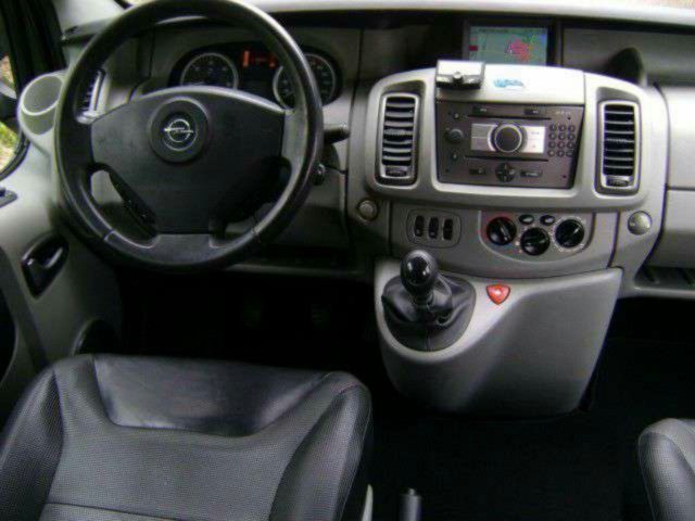 Verkauft Opel Vivaro 2.5 dTi VPC / Nav., gebraucht 2007, 160.554 km in ...