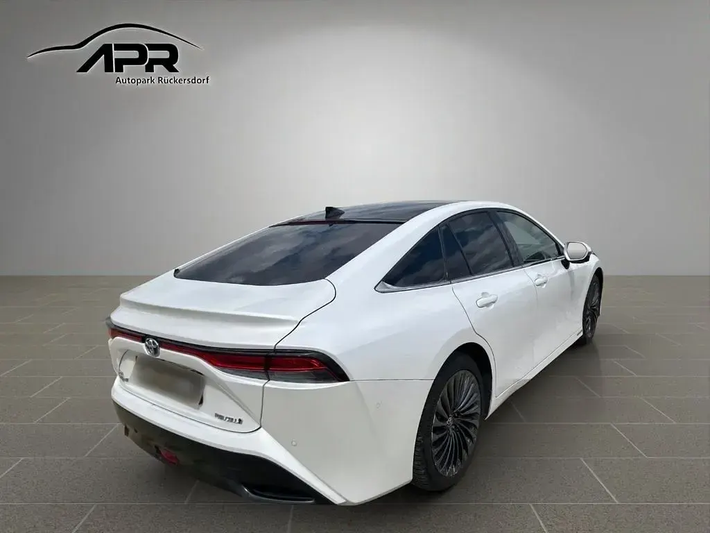 Gebraucht Toyota Mirai Advance 182 PS (2021) in Bayern - 14.999 ...