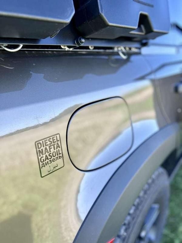 Gebraucht 2022 Land Rover Defender S 200 PS SUV – 80788 München (Privat ...