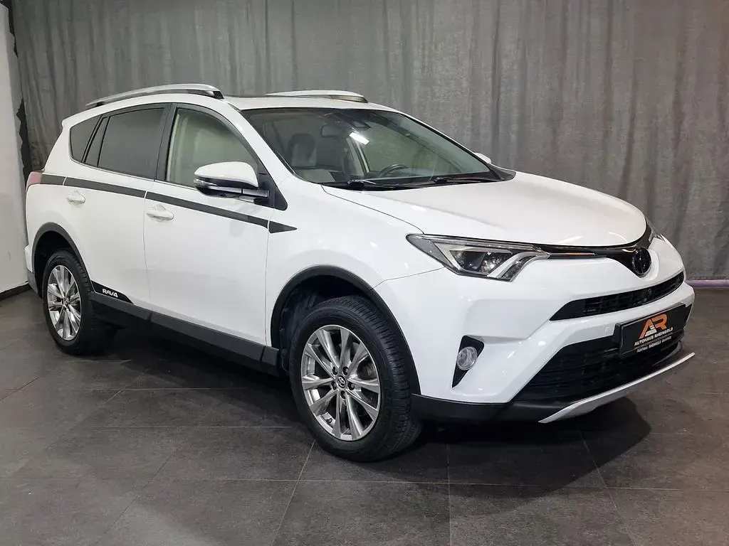 Gebraucht Toyota RAV4 Executive 152 PS (2016) in Baden-Württemberg ...