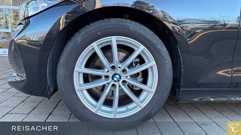 Gebraucht 2024 BMW 318 156 PS Kombi – Bayern (Händler) – 33.949 ...