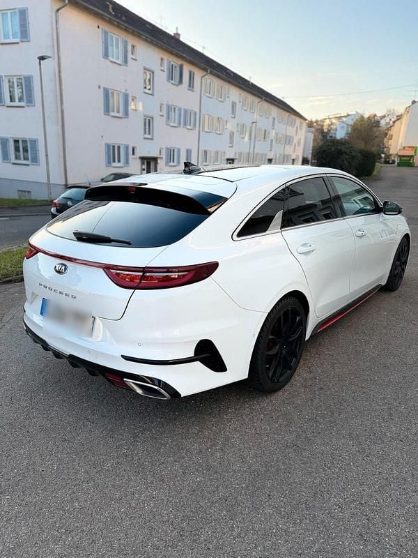 Gebraucht 2021 Kia ProCeed 204 PS Kombi – 71522 Baden-Württemberg ...