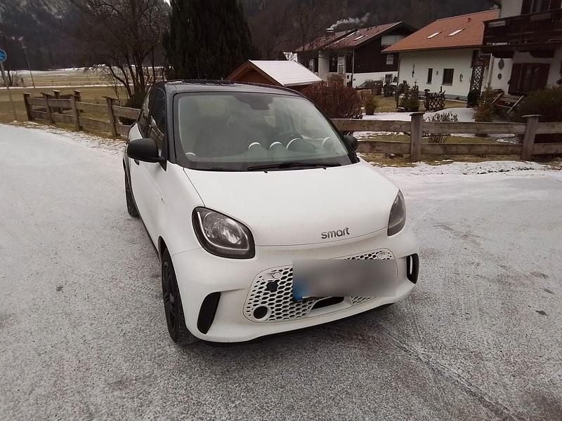 Gebraucht 2020 Smart ForFour Electric Drive 82 PS Kleinwagen – 83735 ...