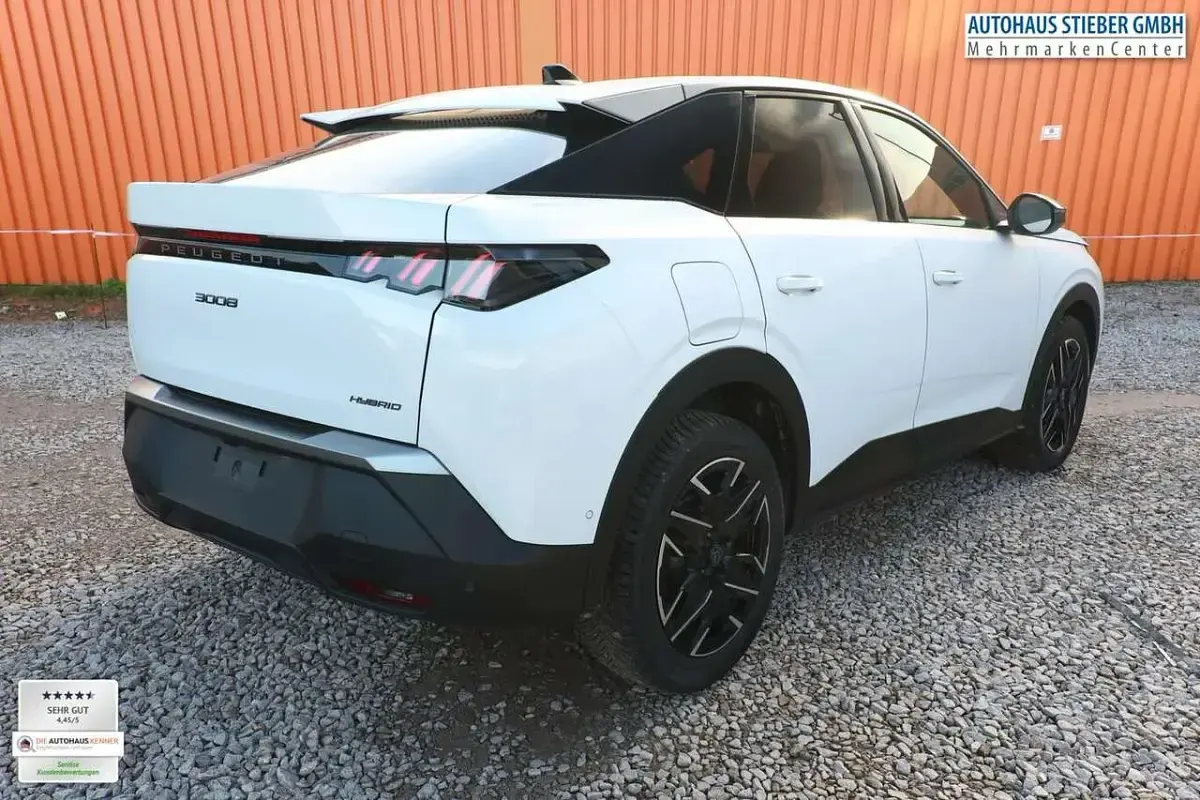 Neu Peugeot 3008 Allure 145 PS (2026) in Stuttgart - 31.210 € | AutoUncle