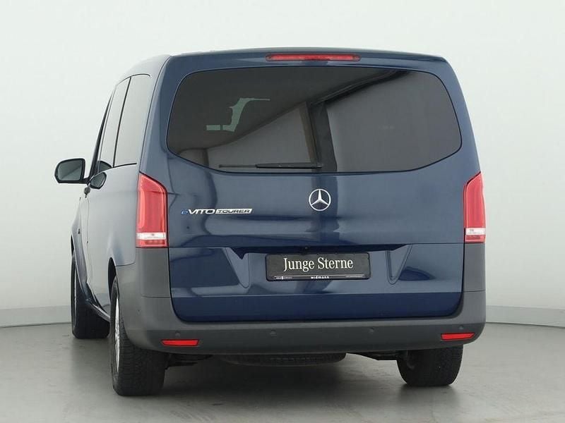 Gebraucht 2021 Mercedes e-Vito 204 PS Van / Kleinbus – Baden ...
