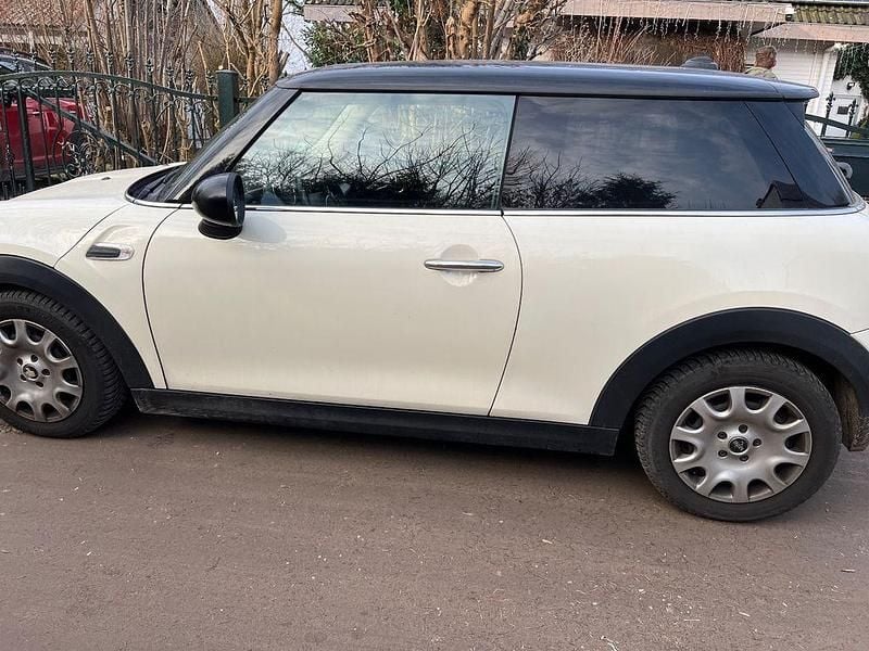 Gebraucht 2016 Mini Cooper 136 PS Kleinwagen – 13591 Berlin - Spandau ...
