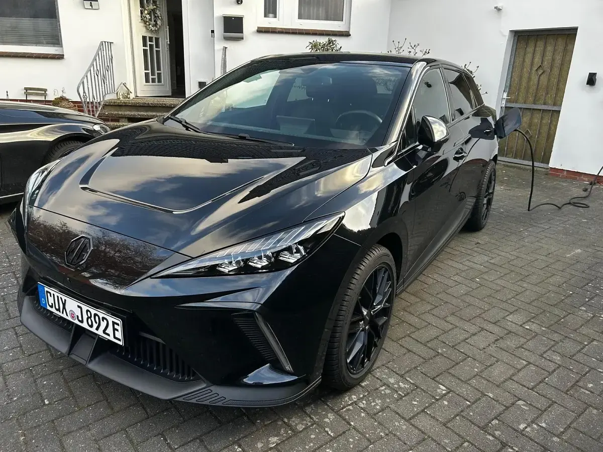 Gebraucht MG MG4 EV Luxury 204 PS (2022) in Niedersachsen - Loxstedt ...