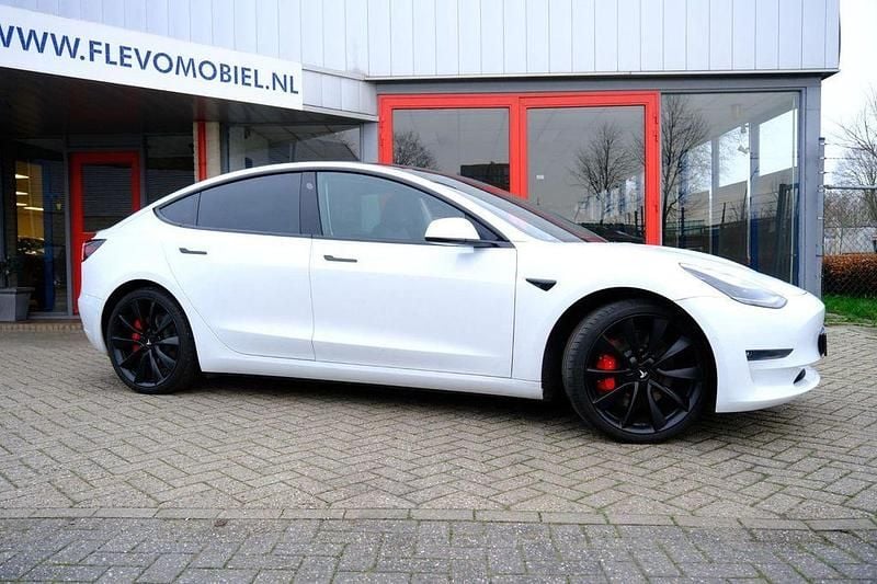 Gebraucht 2019 Tesla Model 3 Performance 462 PS Limousine – (Händler ...