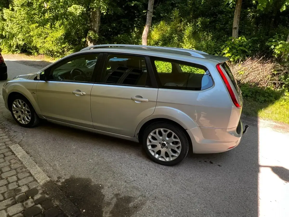 Gebraucht Ford Focus 115 PS (2009) in Bayern - Dinkelsbuehl - 1.200 ...