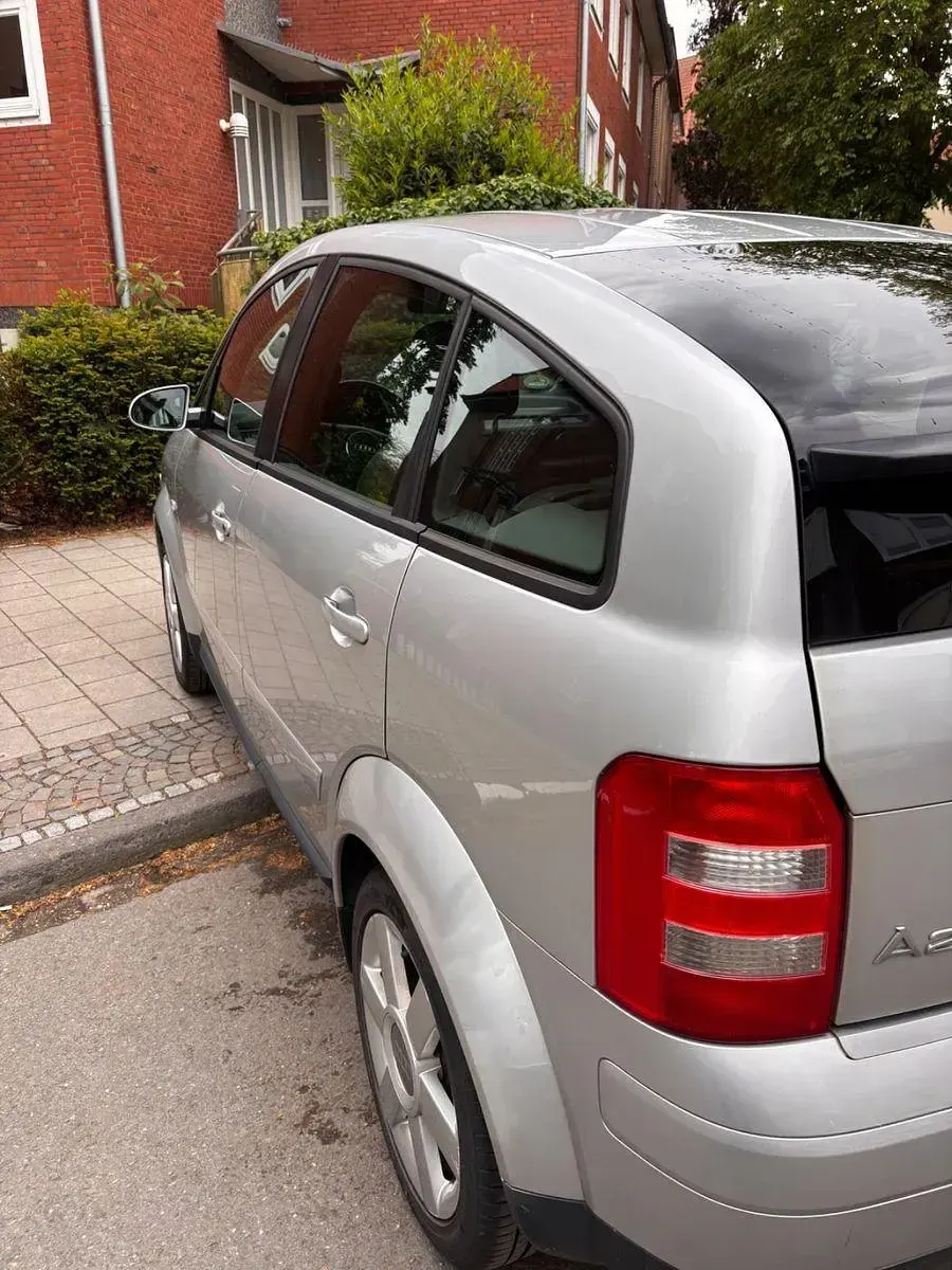 Gebraucht Audi A2 75 PS (2000) in Nordrhein-Westfalen - 3.500 € | AutoUncle