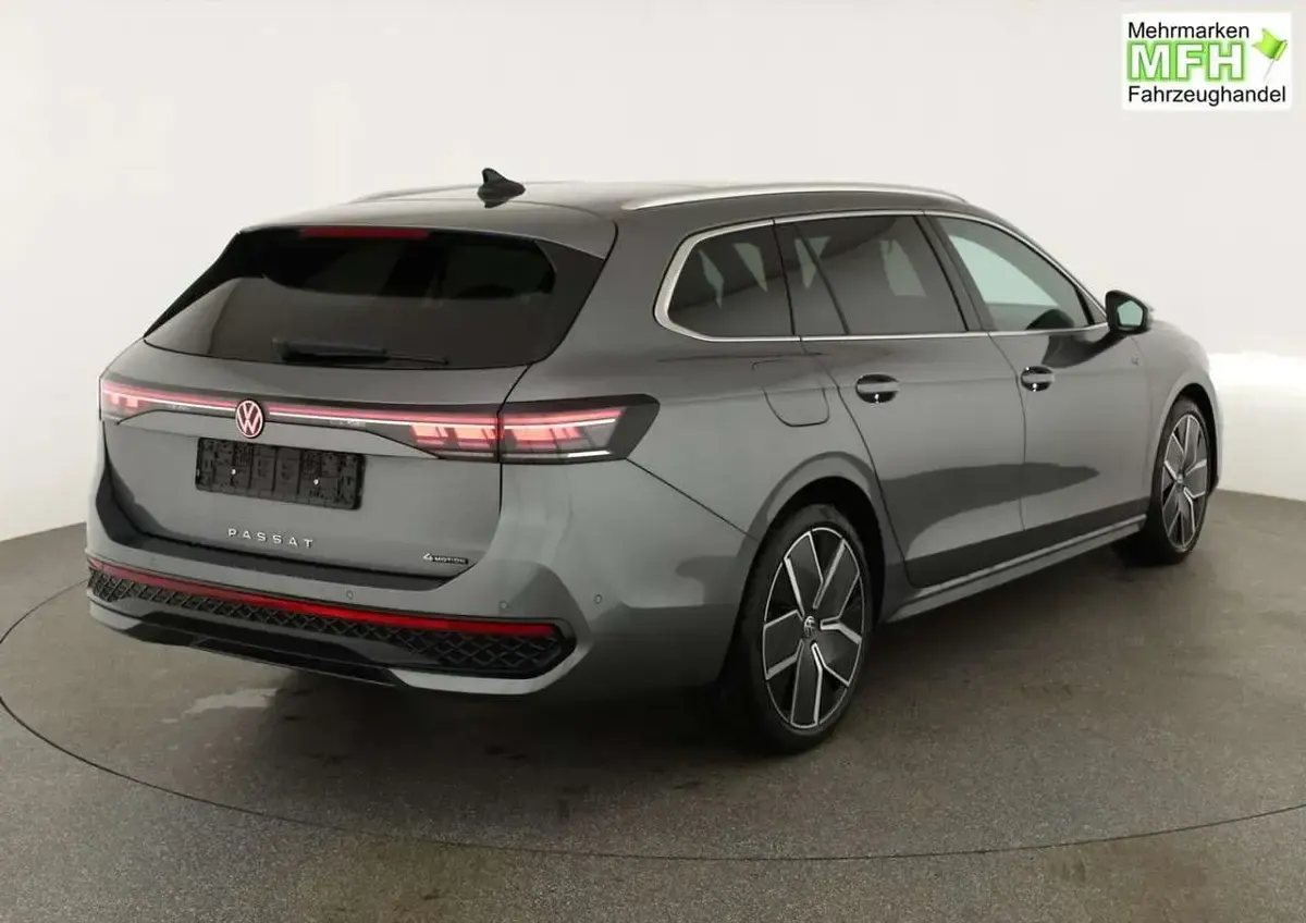 Neu VW Passat R-line 193 PS (2026) in Osnabrück - 44.745 € | AutoUncle