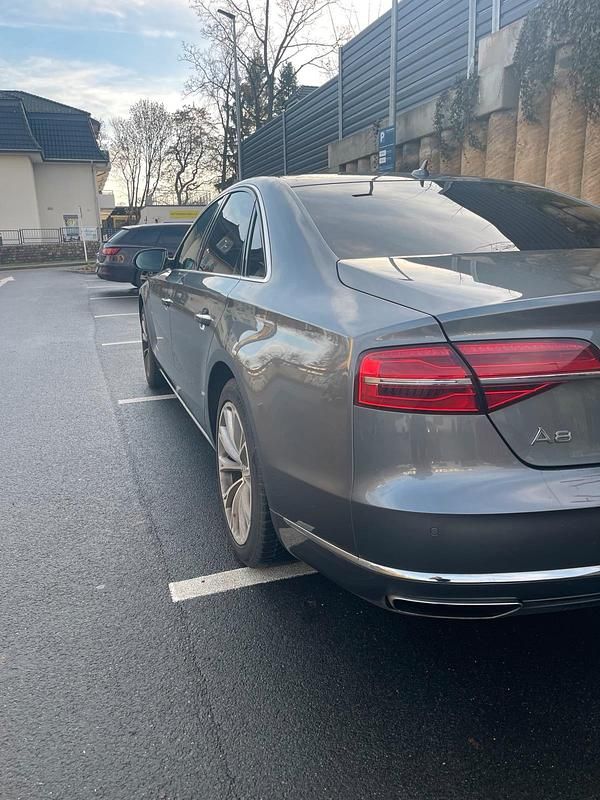 Gebraucht 2016 Audi A8 262 PS Limousine – 12623 Berlin - Hellersdorf ...