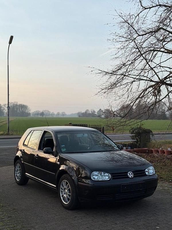 Gebraucht 2002 VW Golf IV 75 PS Limousine – 31655 Niedersachsen ...
