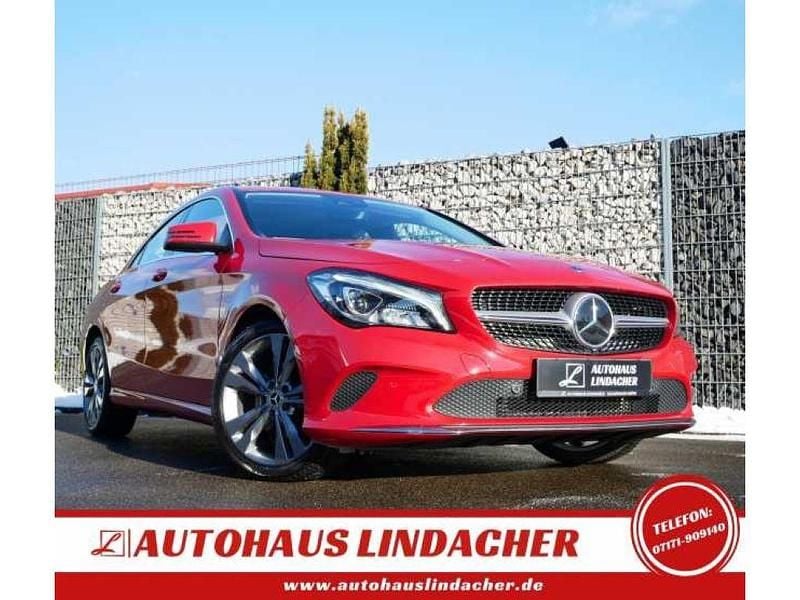 Gebraucht 2018 Mercedes CLA200 Urban 156 PS Coupé – 73527 Schwäbisch ...