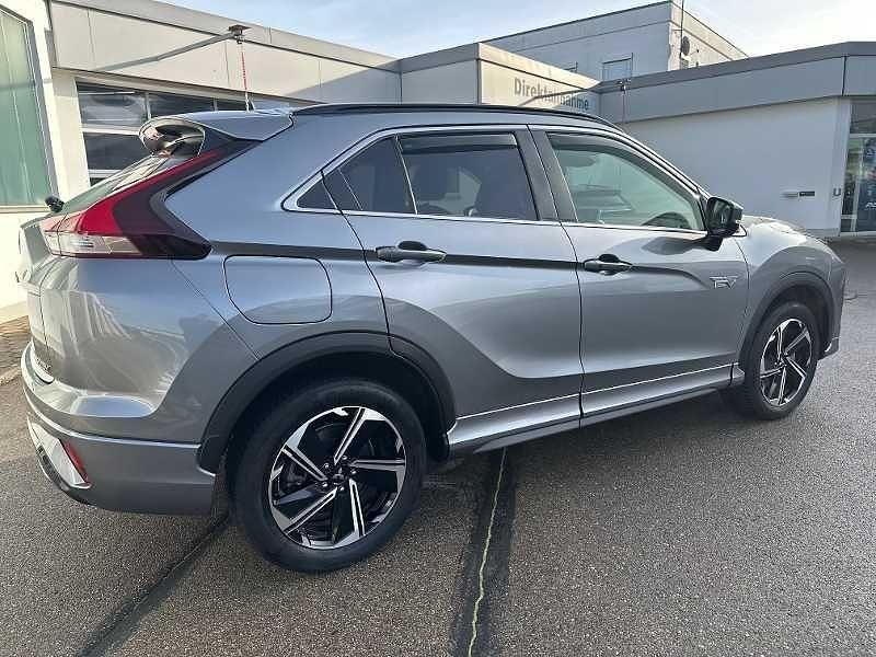 Gebraucht 2022 Mitsubishi Eclipse Cross Plus 188 PS SUV – Bayern ...