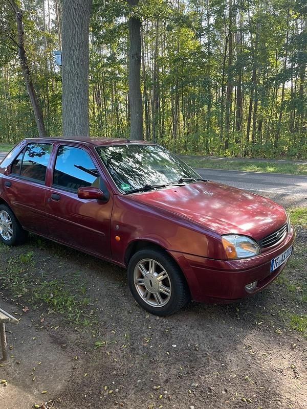 Gebraucht 2000 Ford Fiesta 75 PS Kleinwagen – 14974 Brandenburg ...