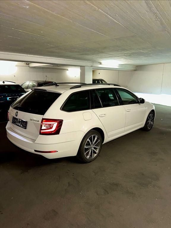 Gebraucht 2019 Skoda Octavia Soleil 116 PS Kombi – 33613 Bielefeld ...
