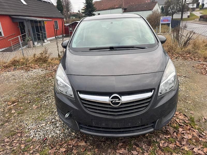 Gebraucht 2016 Opel Meriva 110 PS Van / Kleinbus – 86316 Bayern ...