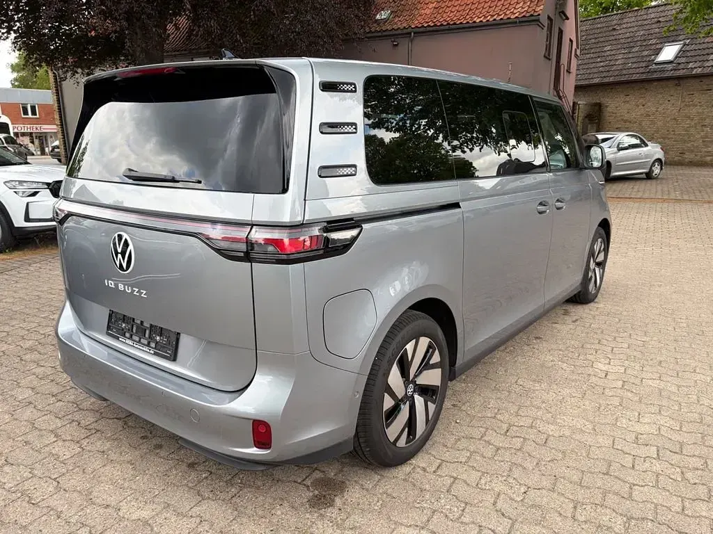 Gebraucht VW ID. Buzz Pro 286 PS (2025) in Flensburg - 53.980 € | AutoUncle