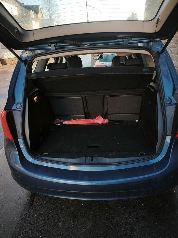 Gebraucht 2016 Opel Meriva Edition 95 PS Van / Kleinbus – 51674 ...