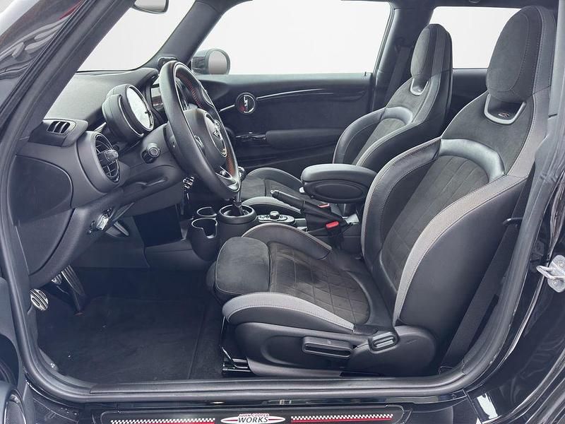 Gebraucht 2019 Mini John Cooper Works 231 PS Kleinwagen – Rheinland ...