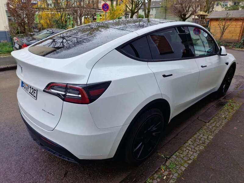 Verkauft Tesla Model Y Long Range Dual Gebraucht 2022 5 800 Km In