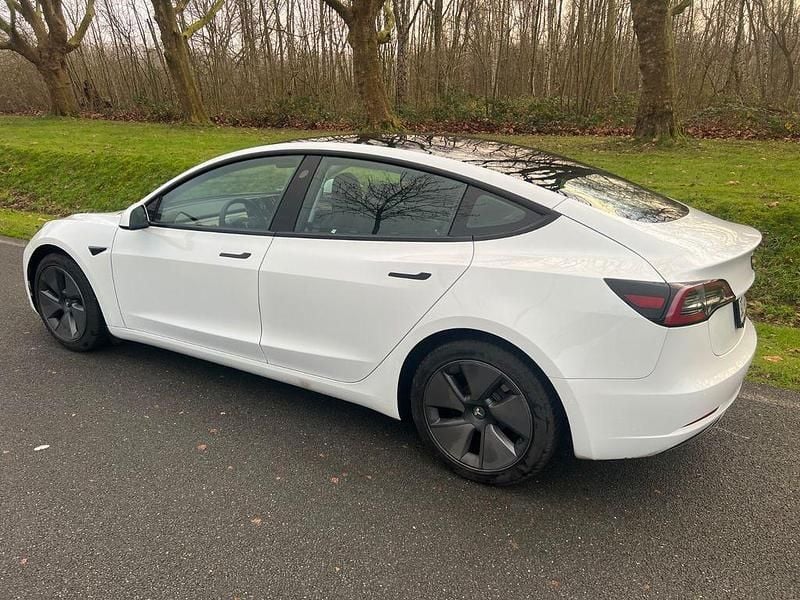 Gebraucht 2021 Tesla Model 3 Standard Range Plus 283 PS Limousine ...
