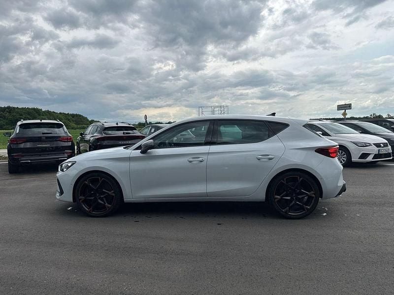 Neu 2026 Cupra Leon VZ 300 PS Limousine – Baden-Württemberg (Händler ...