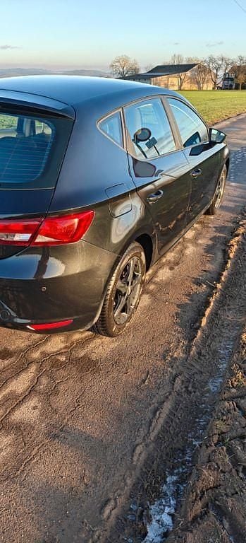 Gebraucht 2014 Seat Leon Style 105 PS Limousine – 56332 Rheinland-Pfalz ...