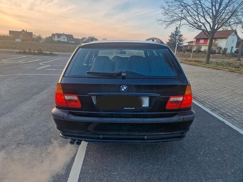 Gebraucht 2004 BMW 325 192 PS Kombi – 97447 Bayern - Gerolzhofen ...