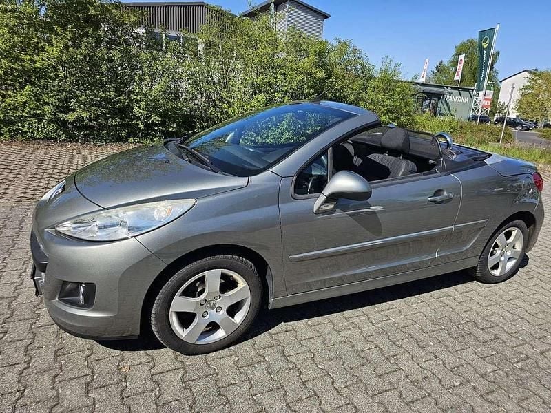 Gebraucht Peugeot 207 CC Active 120 PS (2014) in Reiskirchen - 5.300 ...